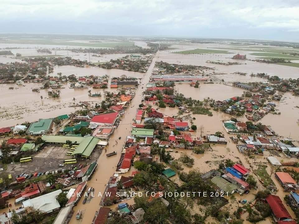 IN PHOTOS | The aftermath of Super Typhoon ‘Odette’ in Negros ...