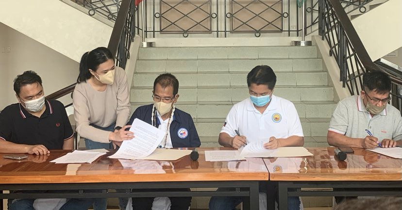 DHSUD secretary commits funding for 10,000 housing units in Bacolod ...