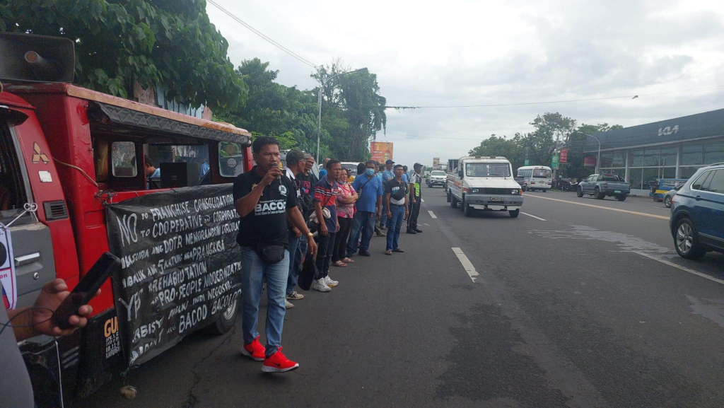 BACOD strike fails to disrupt Bacolod public transportation - Digicast ...