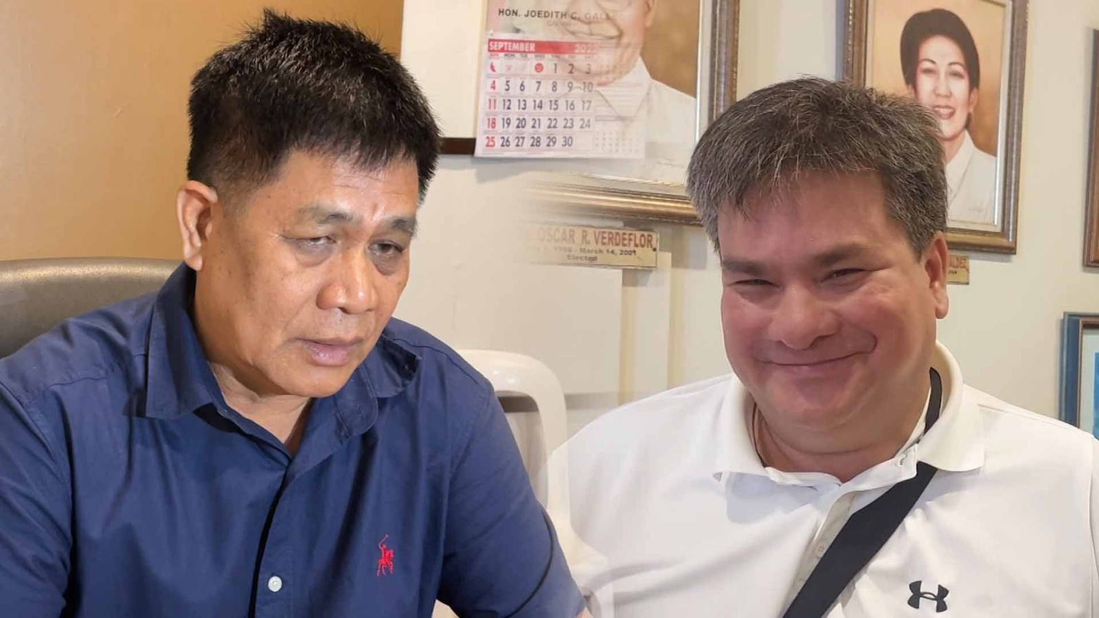 Mayor Joedith Gallego kag anay Mayor Mark Golez ginapaabot liwat nga maga sambuwa sa Silay City ...