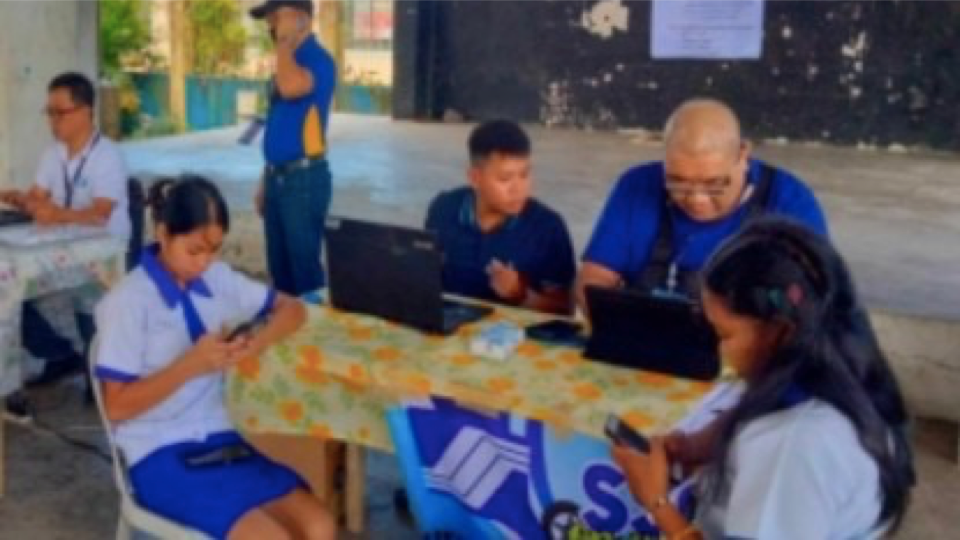 SSS seeks coverage of 3K graduating students in Negros - Digicast Negros